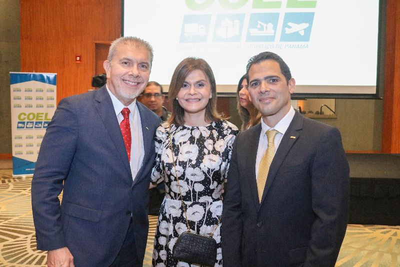 Toma de posesión del Presidente Hugo Torrijos y su Junta Directiva ...